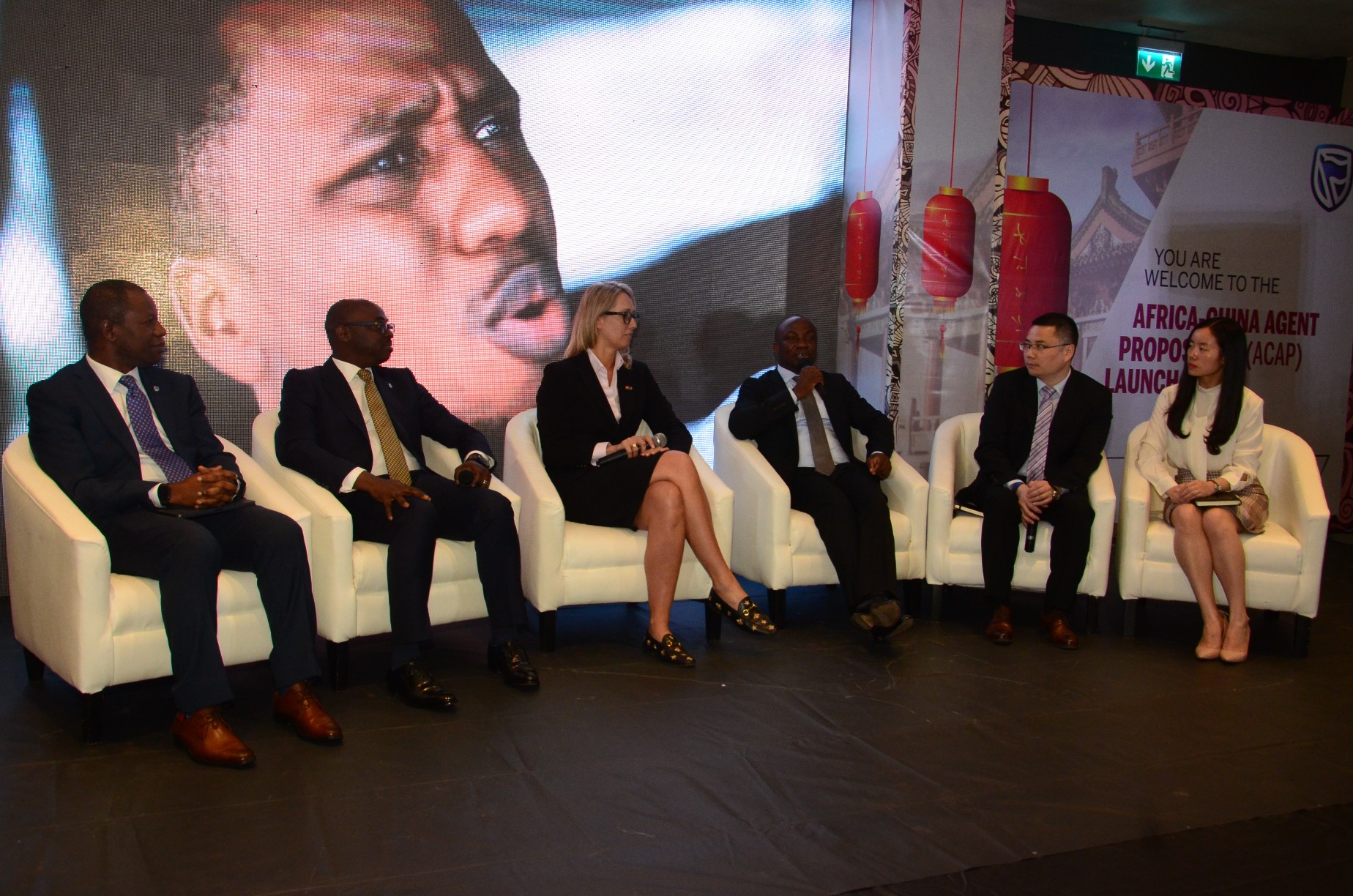 Panel session at the event - Famous People Magazine