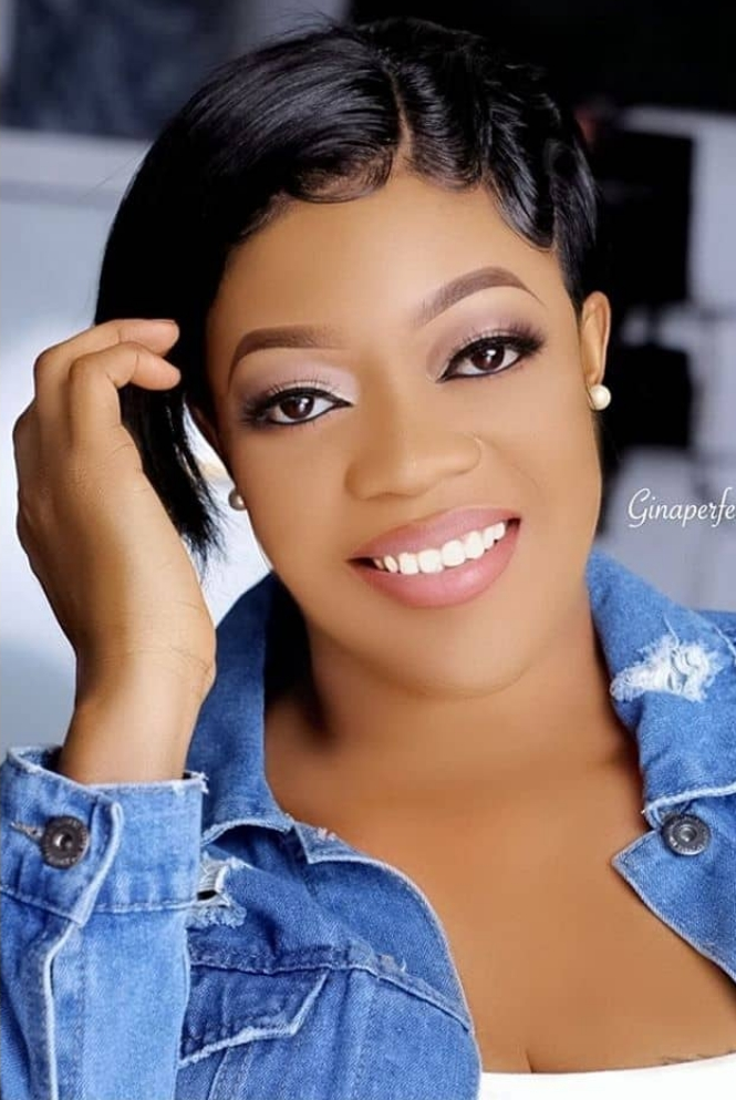 Actress, Eve Esin Builds Multimillion Naira Mansion - Famous People ...