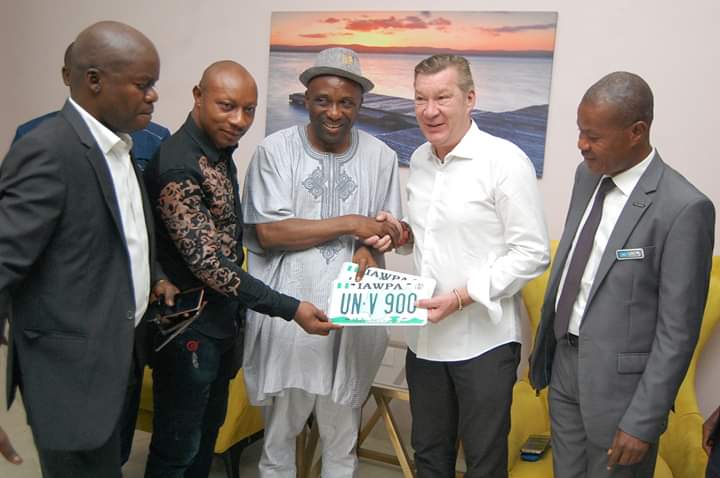 FB_IMG_1581767636856 - Famous People Magazine