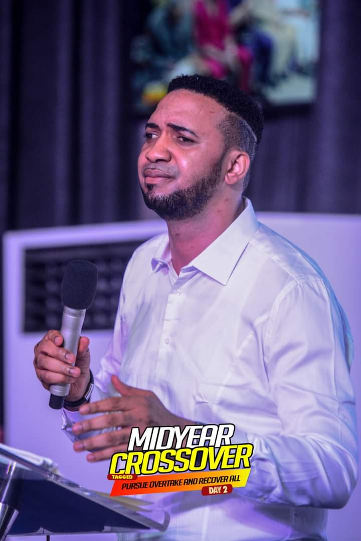 Dr Chris Okafor Set Lagos On Fire With Midyear Crossover Conference ...