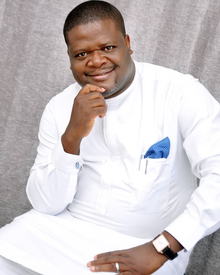 Odita Sunday Wins Another Award - Famous People Magazine