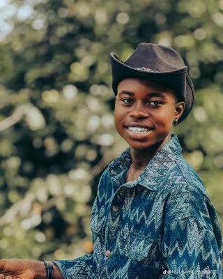 Comedian Peller Not A Member Of Peller Family - Famous People Magazine