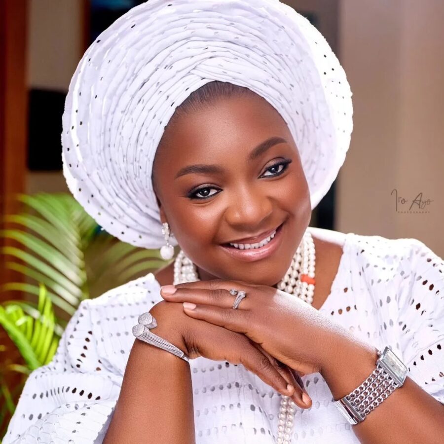 Gospel Singer Bunmi Akinnaanu (Omije Ojumi) Dies After Prolonged Battle ...